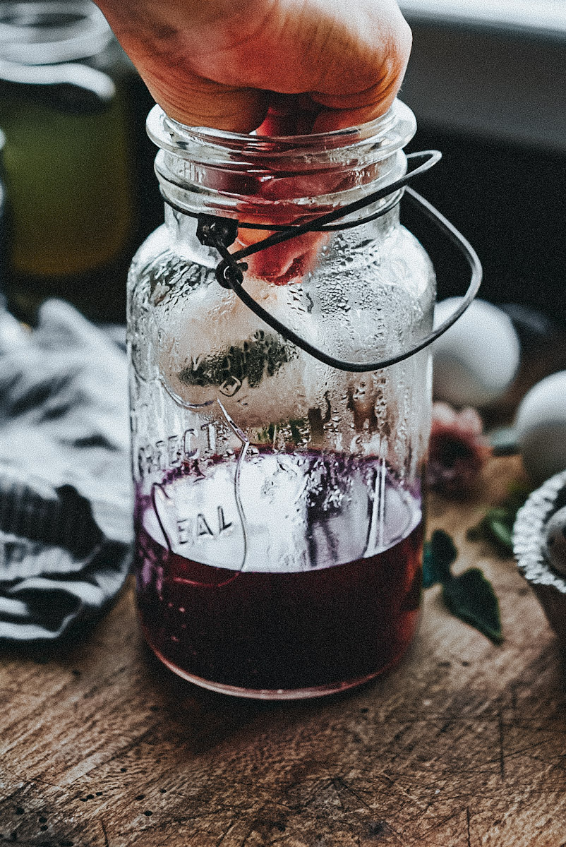 How To Make Natural Egg Dyes For Easter