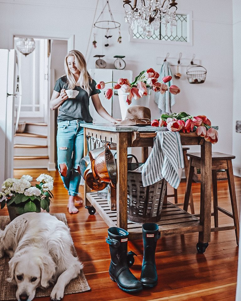 How to Arrange Tulips: Tips For The Most Beautiful Arrangments