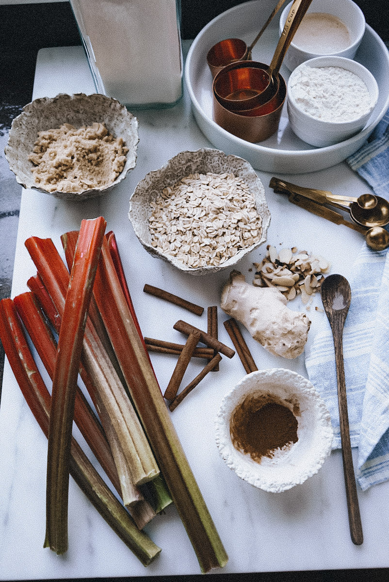 Rhubarb and Ginger Crumble